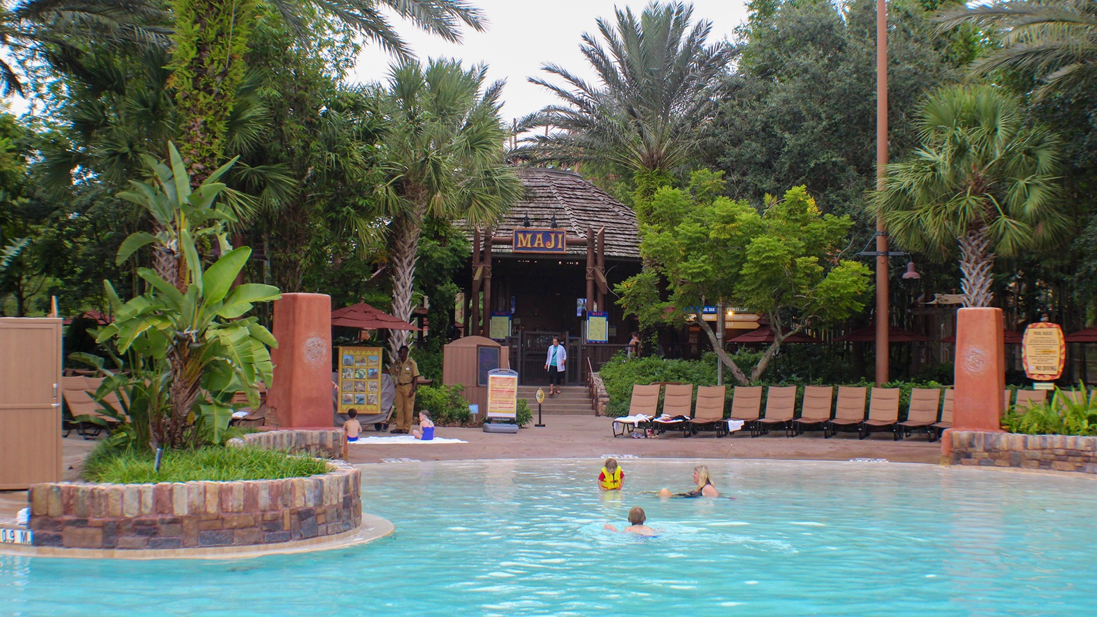 Best Pools at Disney World: Dive into Fun and Luxury - Fidelity Real Estate